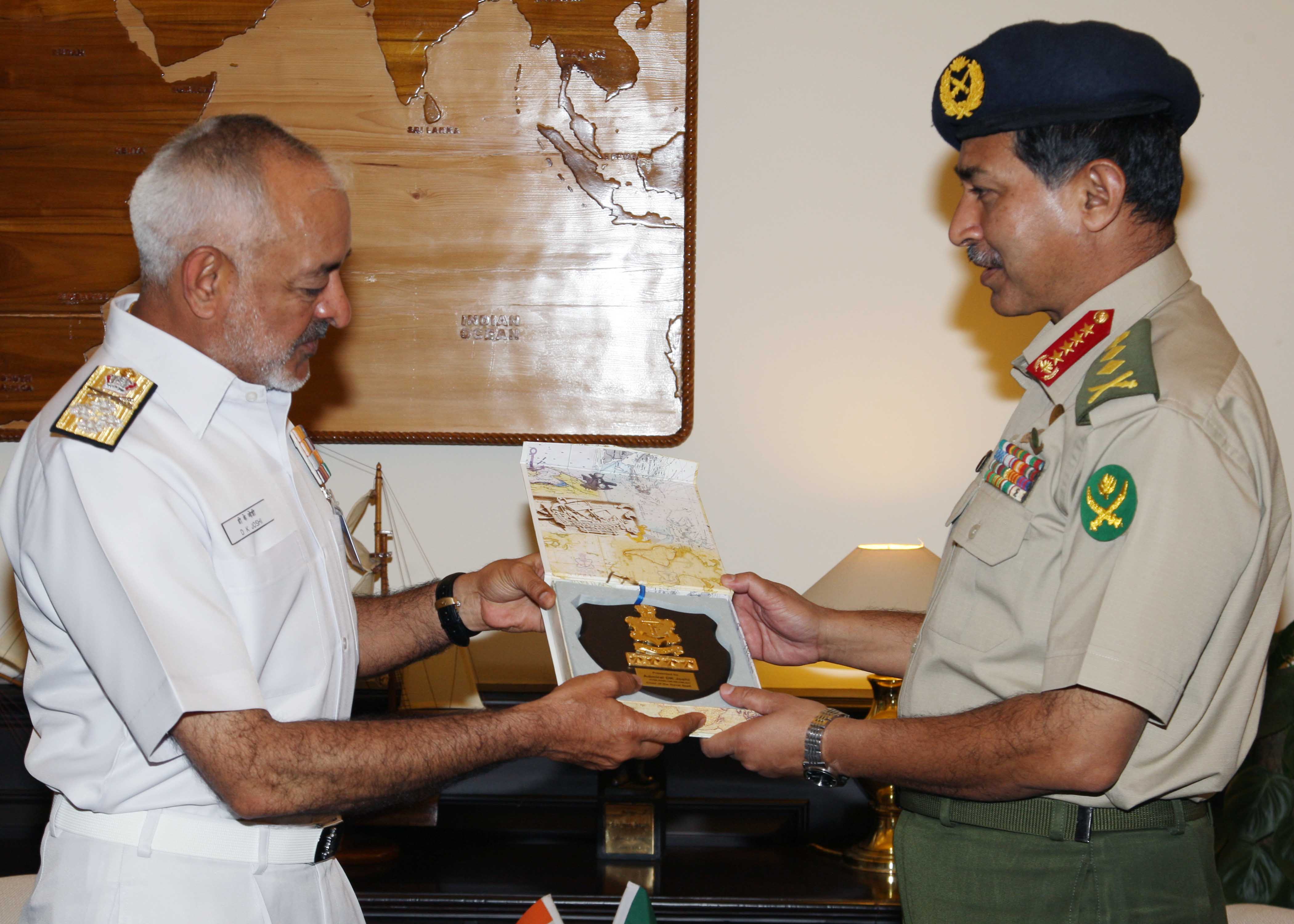 VISIT OF BANGLADESH ARMY CHIEF ON 01 APR 2013 - Core Sector Communique