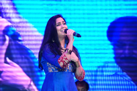 A musical tribute by Bollywood singers to Late R.D. Burman