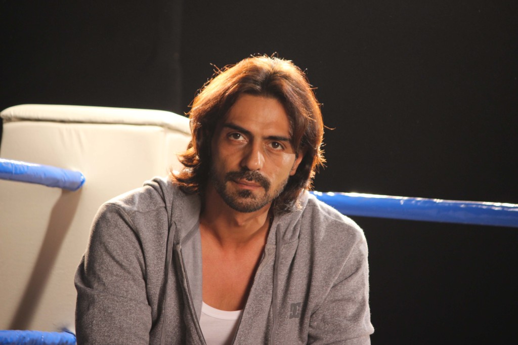 MEET THE REAL HEROES OF TELEVISION : Actor Arjun Rampal associates with ...