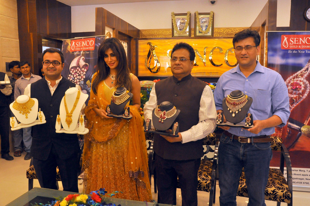 Senco Gold & Diamonds launches their 63rd store in Lajpat Nagar!