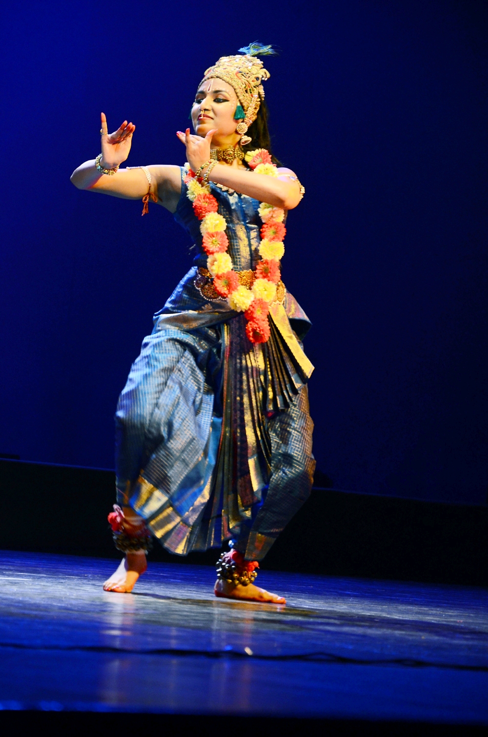 Adviteeyam- A unique duet Kuchipudi dance presented by Yamini and ...