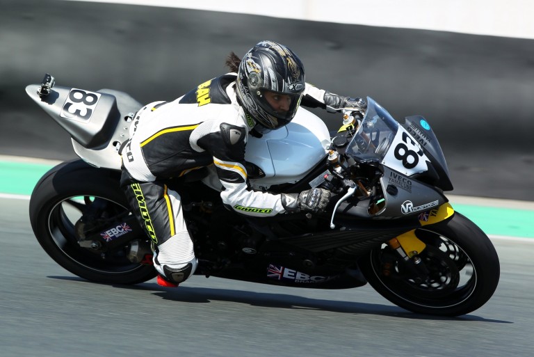 FEMALE RIDER MAKES LOCAL MOTORSPORT HISTORY AT UAE SPORTBIKE ...