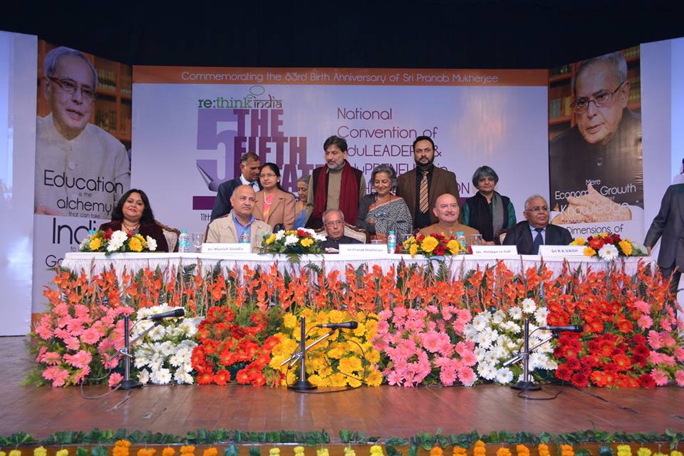 Dr. Rupamanjari Ghosh felicitated as a Visionary EduLeader of India by ...