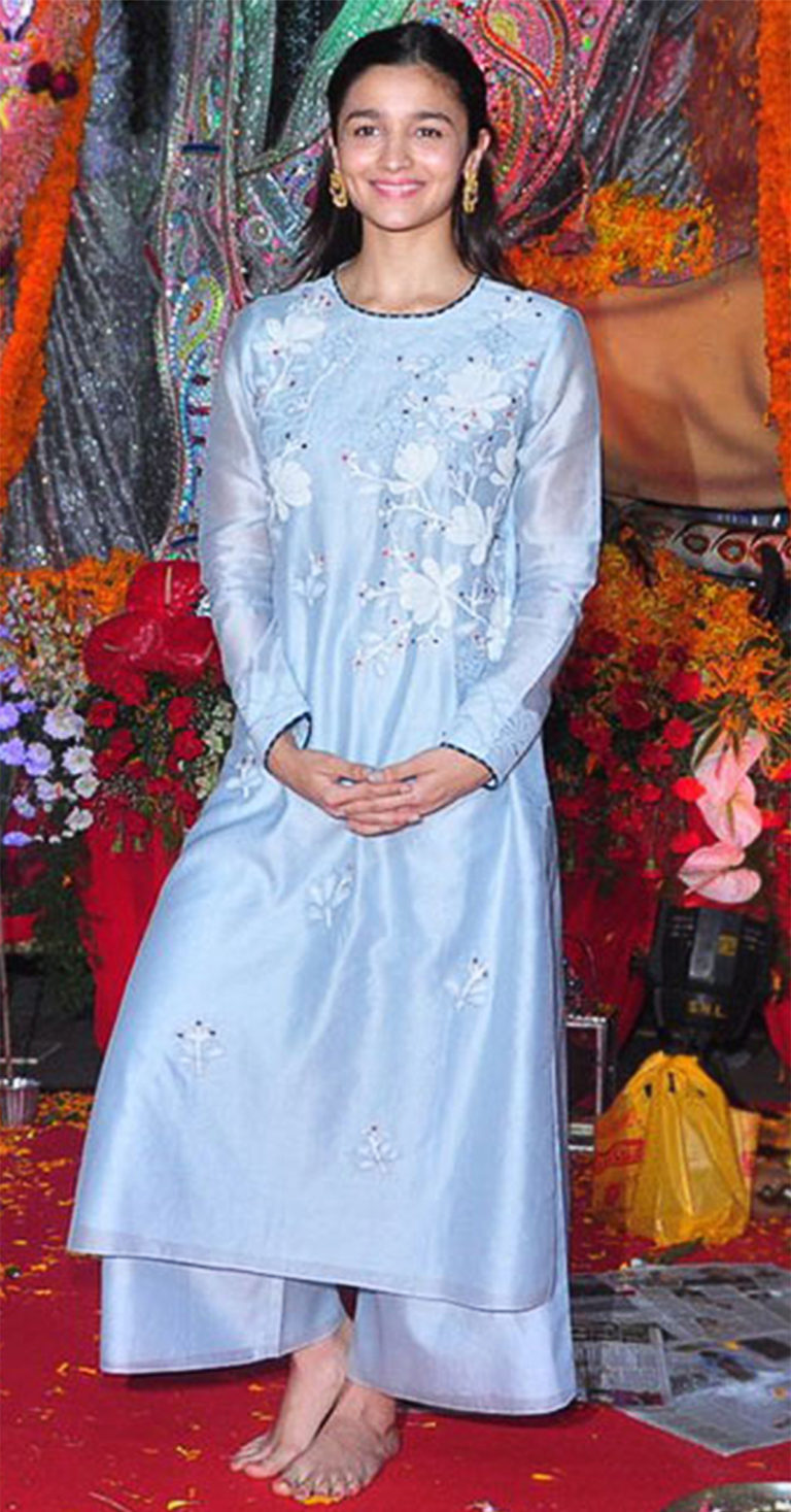 ALIA BHATT WEARS AM:PM IN FIVE GORGEOUS WAYS - Core Sector Communique